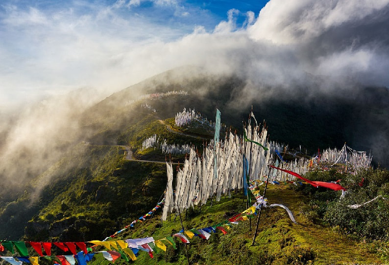 Bhutan The Dragon Kingdom Tour 8 Nights 9 Days Group Tour from India ...