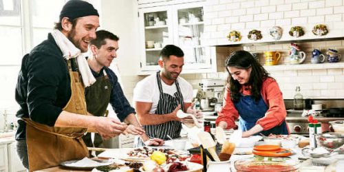 Top 10 Best Food Shows To Watch Right Now - Flamingo Transworld