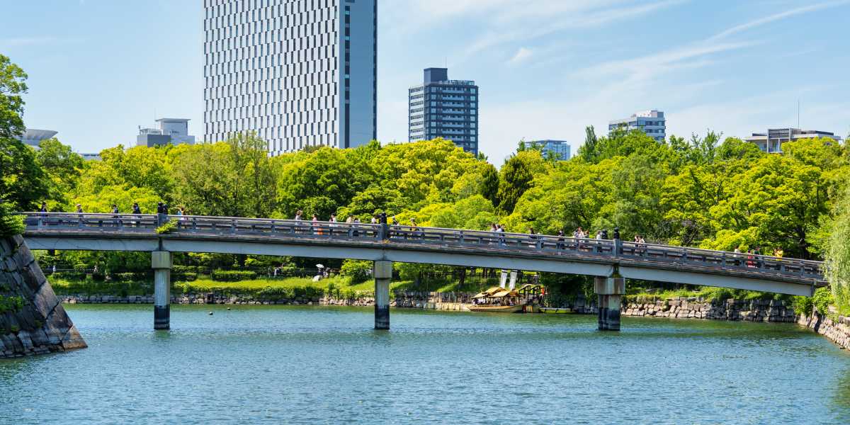 Visit Osaka Castle in Japan 2026 : A Complete Guide! ( Updated)