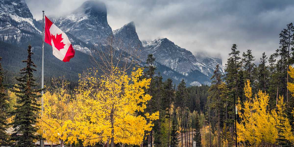Banff National Park 2025: A Complete Guide | Flamingo Travels