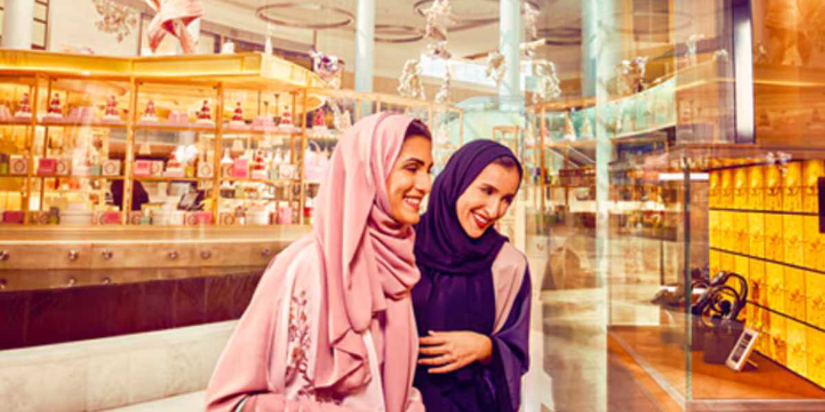 Yas Island Abu Dhabi 2026: Theme Parks, Beaches & Events!